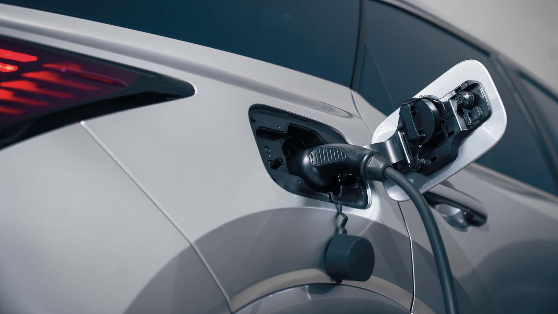 StriveME - لكزس تطلق ثاني أقوى نسخة من RX: هجينة طراز 2024